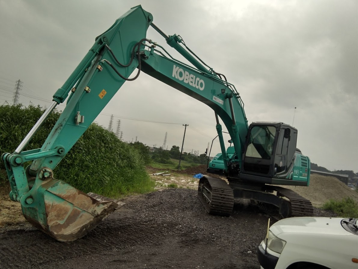 コベルコ ユンボ SK200-10 374h 2020年式| 重機買取実績